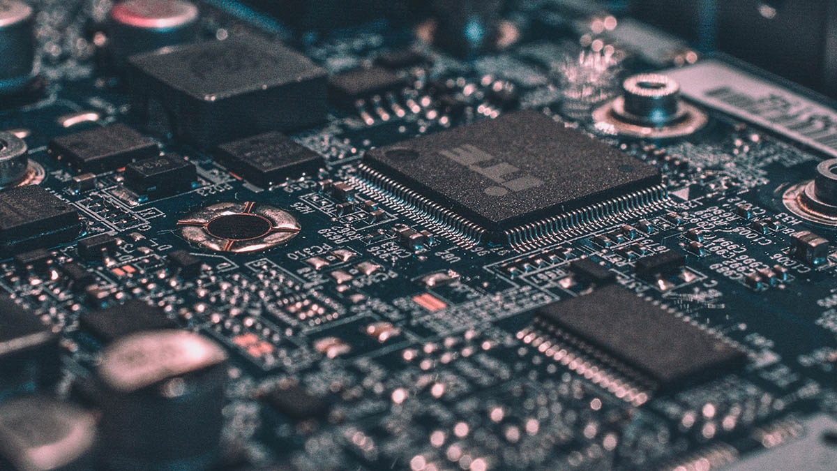 Despite new US tariffs, Japan remains key for East-West high-tech ...